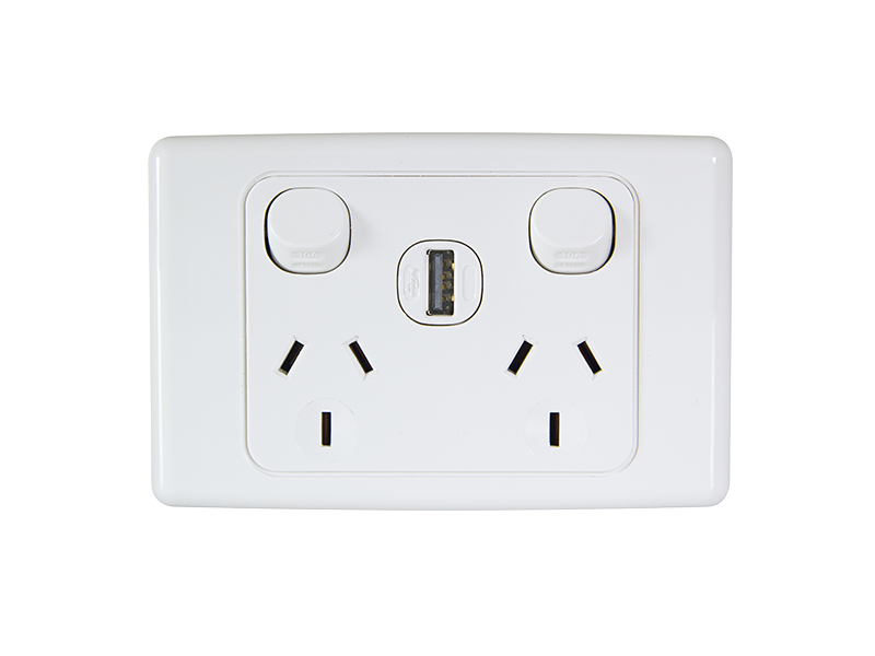 Clipsal - 2025USBC - SOCKET, TWIN, 2000 SERIES WITH SINGLE USB